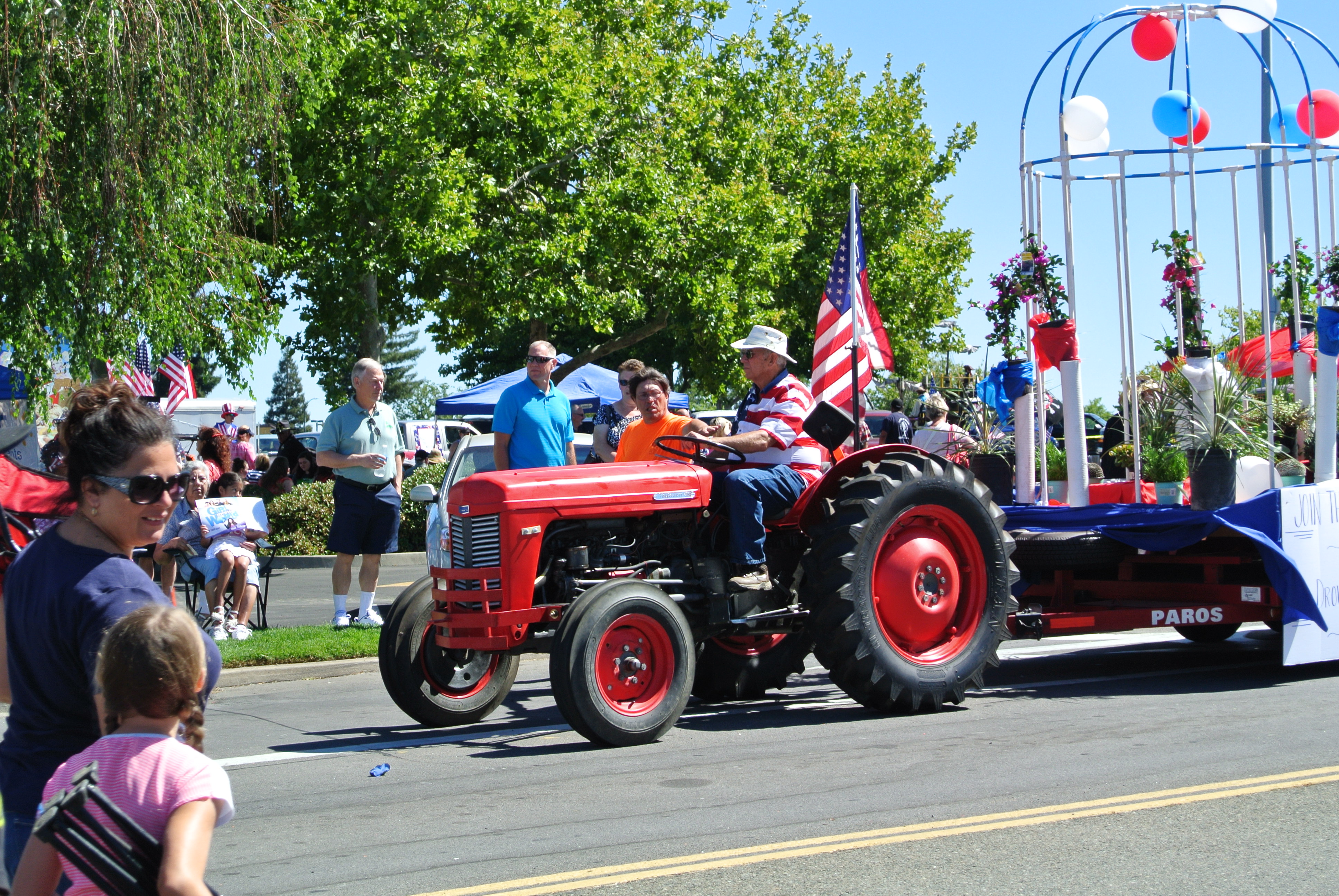 City Celebrates with 'Red, White & Blue' Parade - Citrus Heights Sentinel